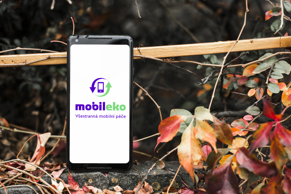 Jak připravit svůj mobil na podzimní plískanice - Mobileko